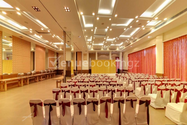 Photos & Videos of Moksh Banquets Necklace Road Hyderabad | Pictures ...