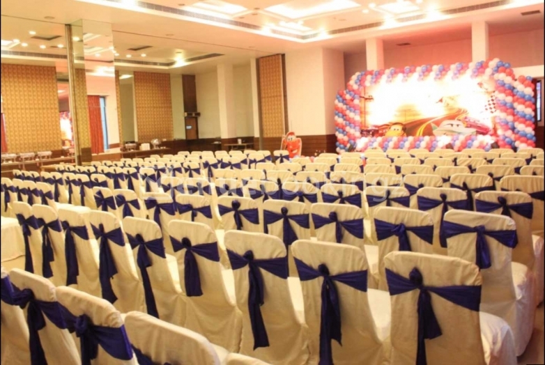 Photos & Videos of Moksh Banquets Necklace Road Hyderabad | Pictures ...