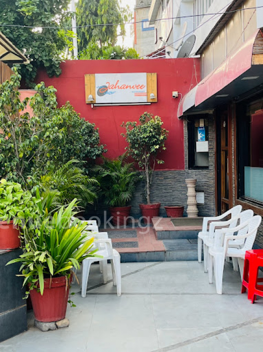 Outdoor Birthday Party Venues in Chakala Mumbai | Price & Reviews